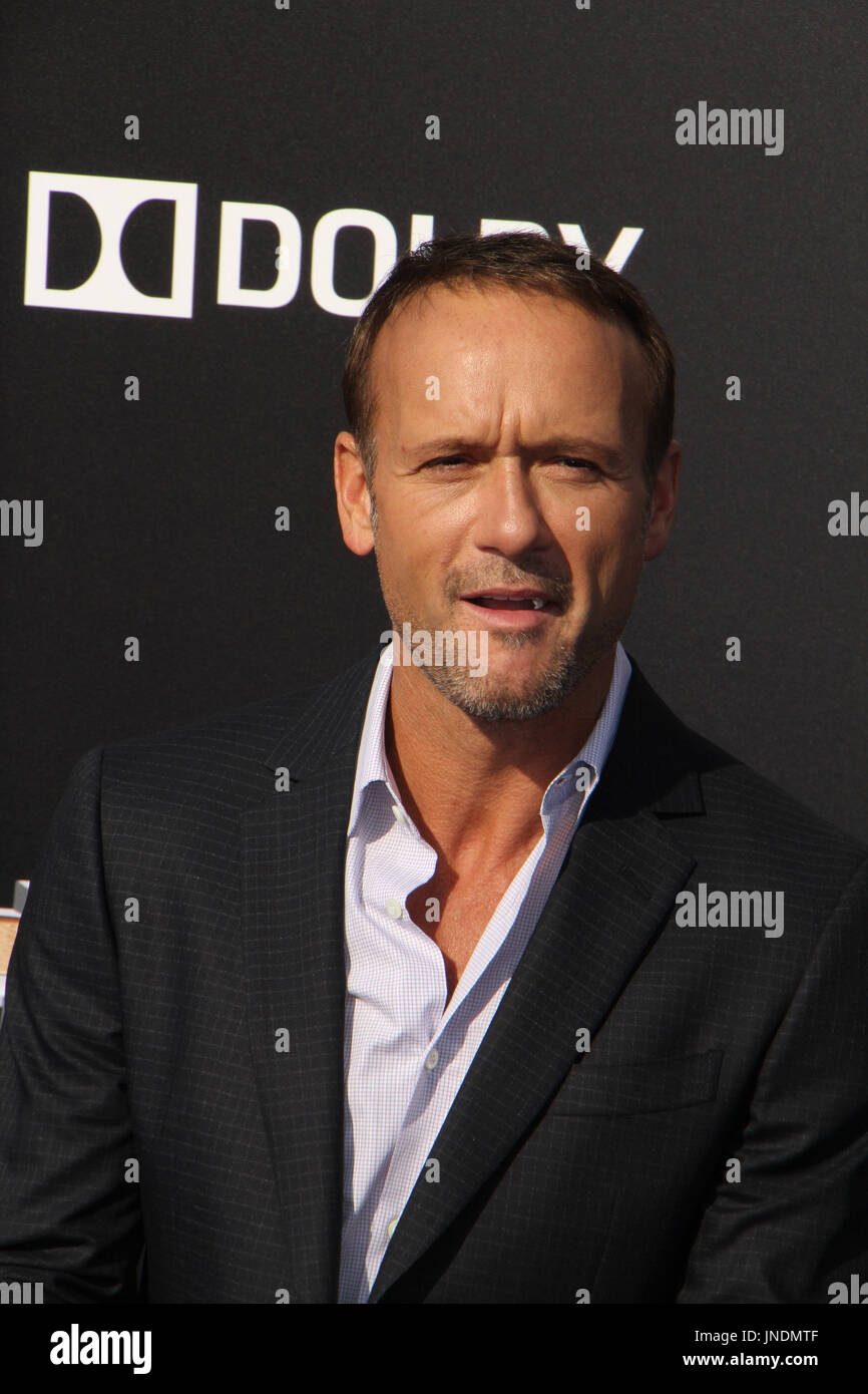 Tim McGraw 05/09/2015 The world Premiere of "Tomorrowland" held at AMC ...