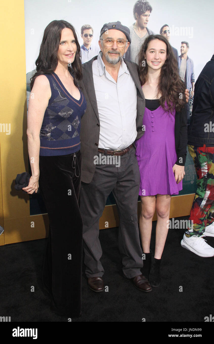 Sheila Kelley, Richard Schiff, Ruby Schiff 06/01/2015 "Entourage ...
