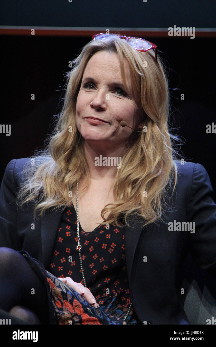 Lea Thompson 03/19/2016 Silicon Valley Comic Con 2016 held at the San ...