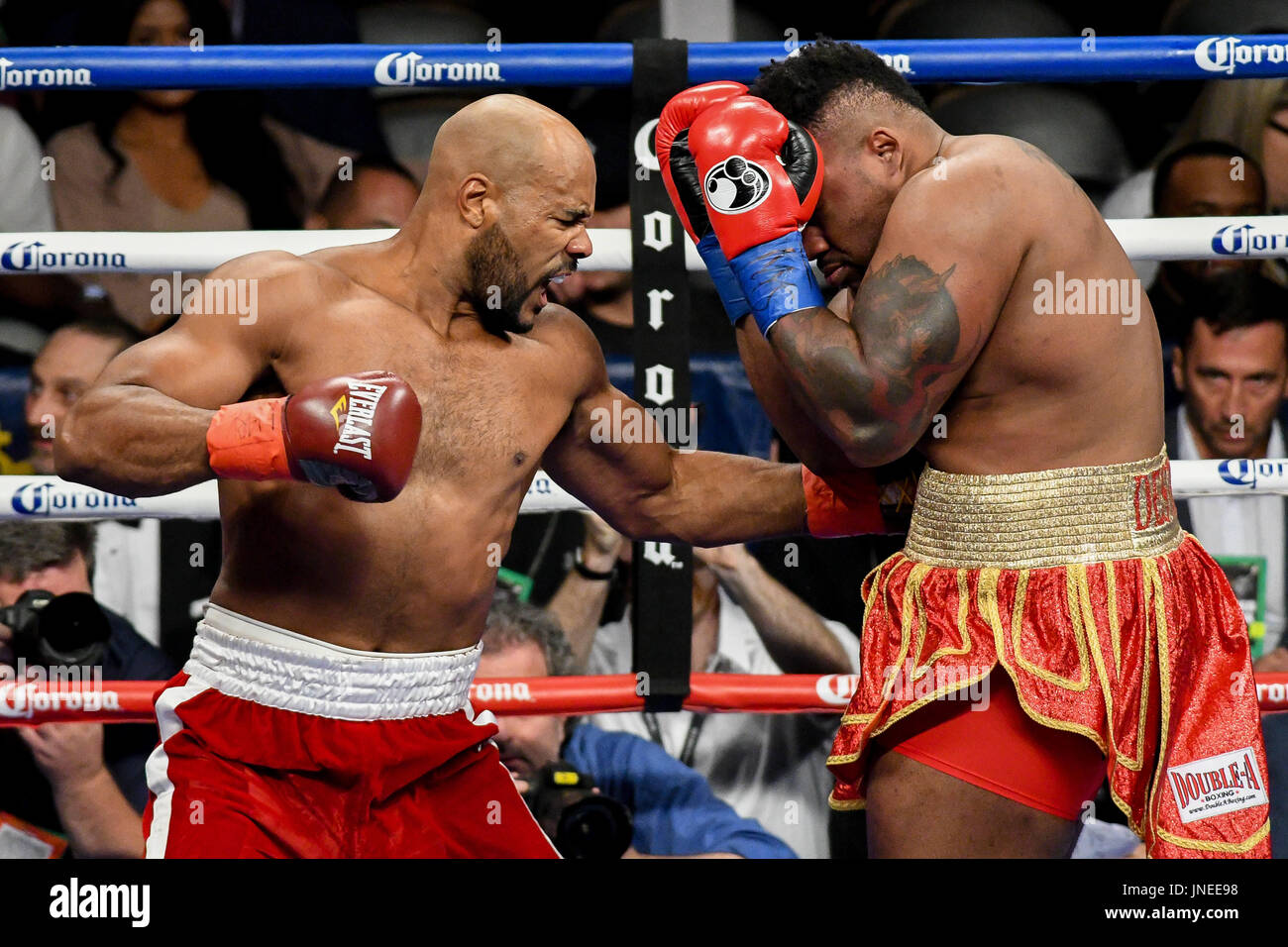 Gerald gold hi-res stock photography and images - Alamy