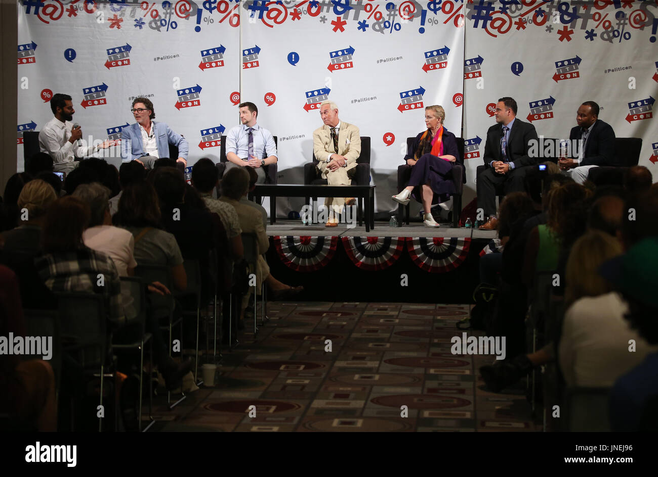 Roger roy hi-res stock photography and images - Alamy