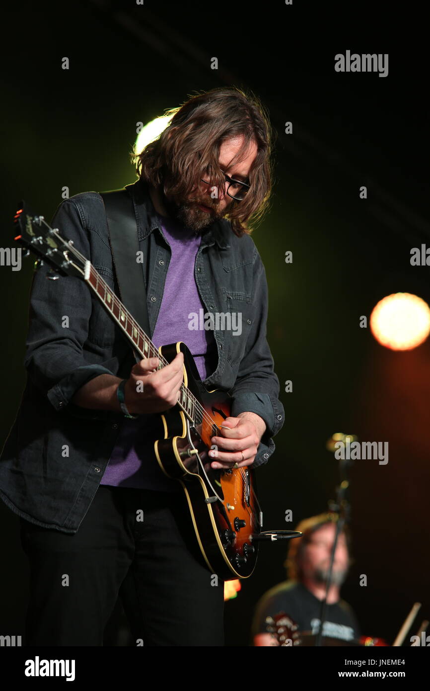 Orphan colours hi-res stock photography and images - Alamy