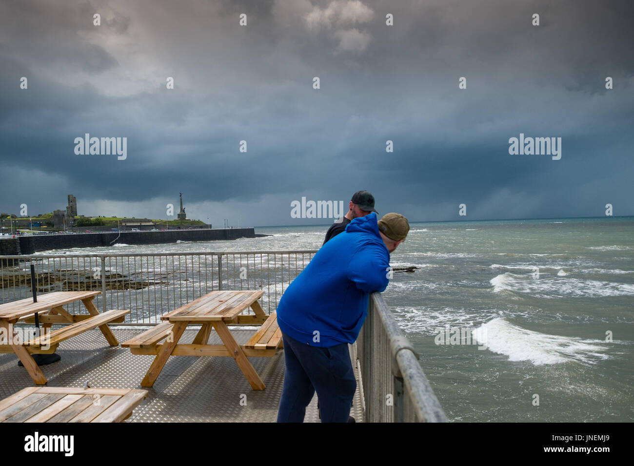 Aberystwyth, Wales, UK. 30th July, 2017. UK Weather: An afternoon of ...
