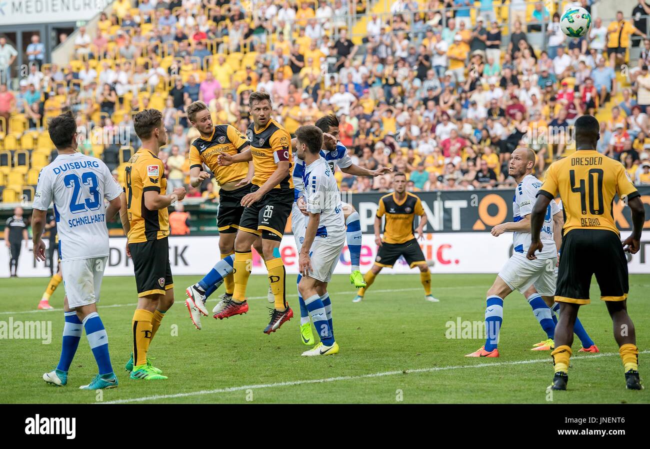 Dresden, Germany. 30th July, 2017. Dresden's Lucas Roeser (3.f.l ...
