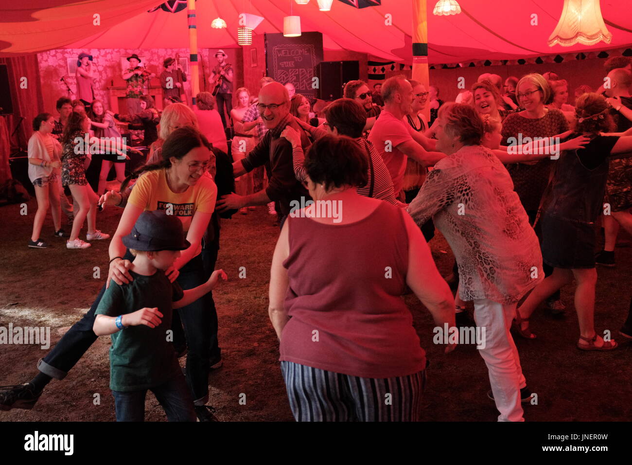 Cambridge, UK. 30th July, 2017. Dancing in The Den at the Cambridge ...