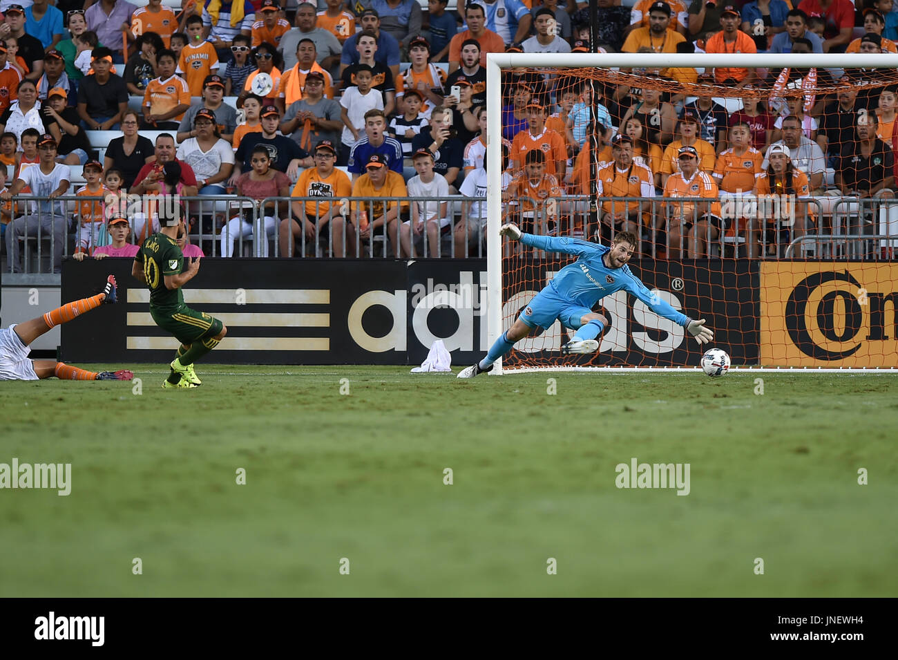 Tyler blanco hi-res stock photography and images - Alamy