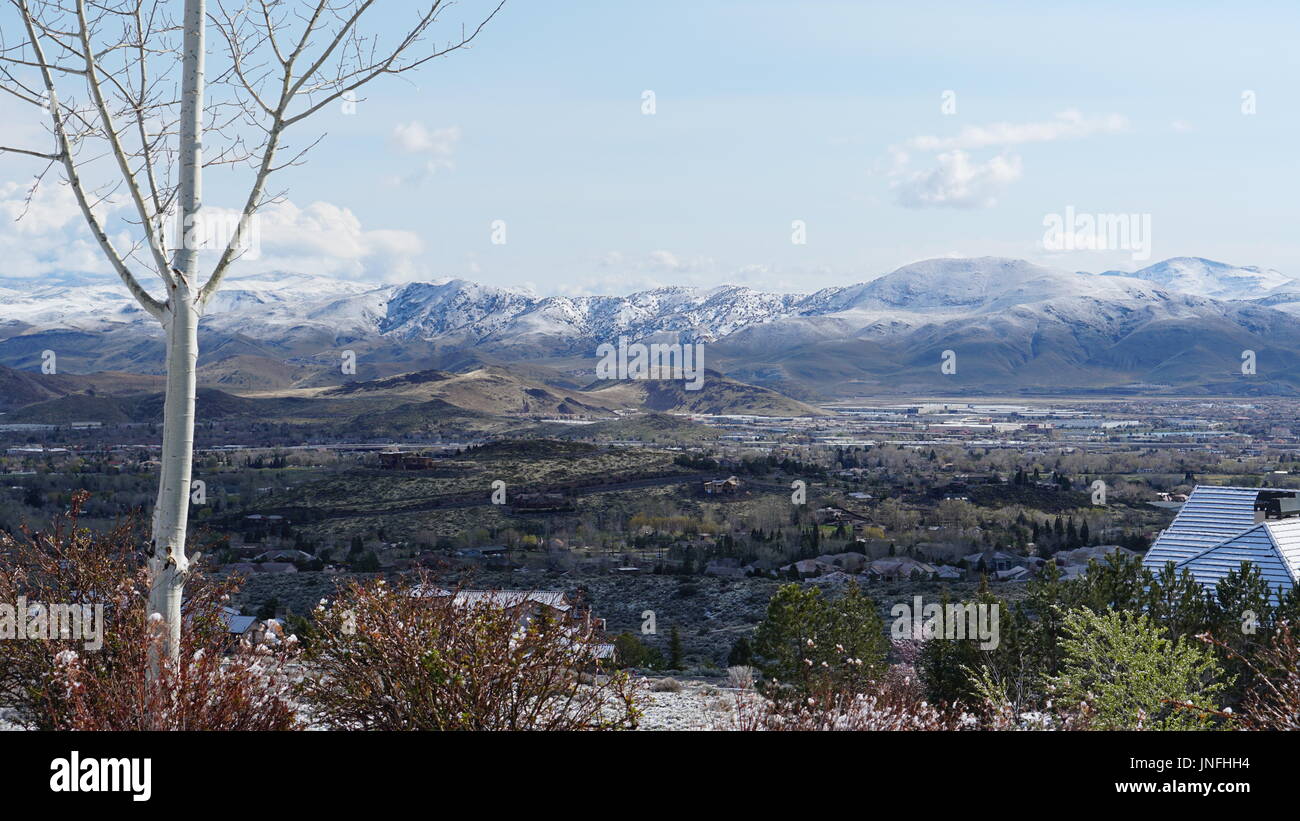 Reno nevada mountains hi-res stock photography and images - Alamy