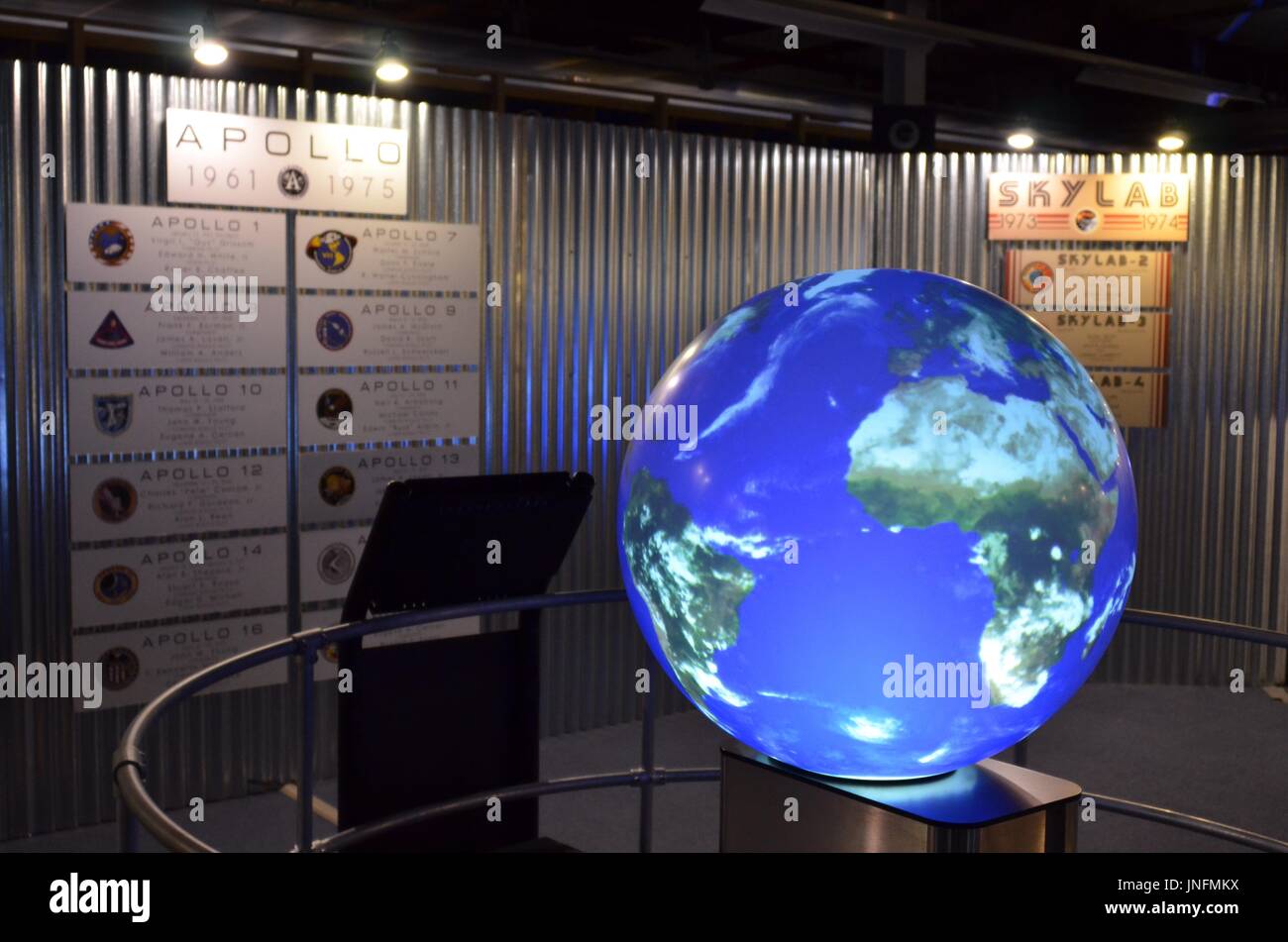 Ball Shaped Map High Resolution Stock Photography and Images - Alamy