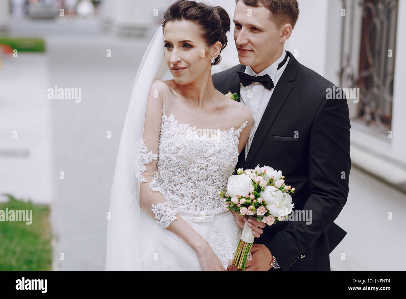 bride and groom Stock Photo - Alamy