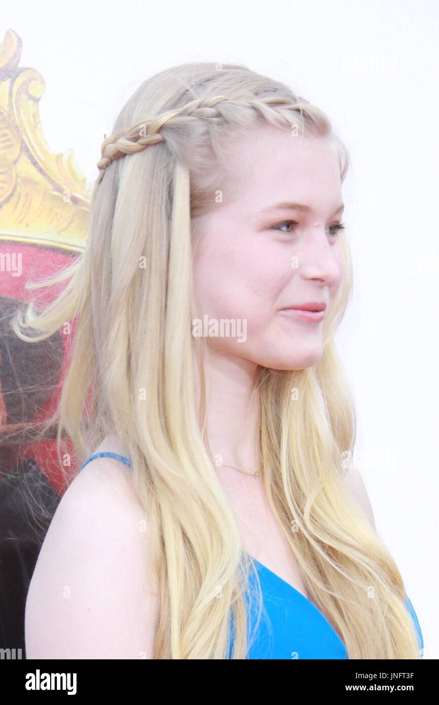 Eva Peterson 03/28/2016 The World Premiere of “The Boss” held at ...