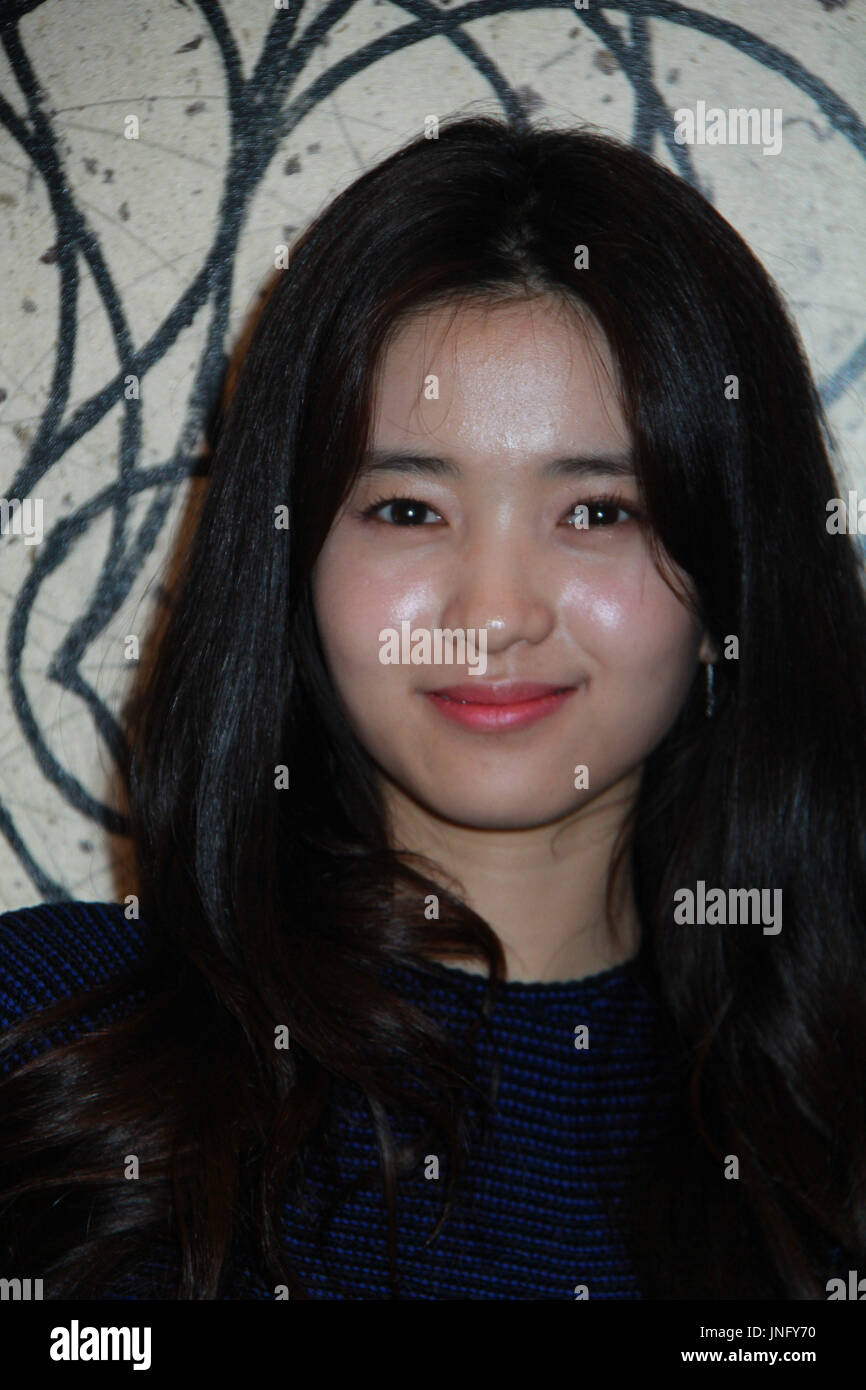 Kim Min-hee 09/27/2016 gThe Handmaiden h Photocall held at the Four ...