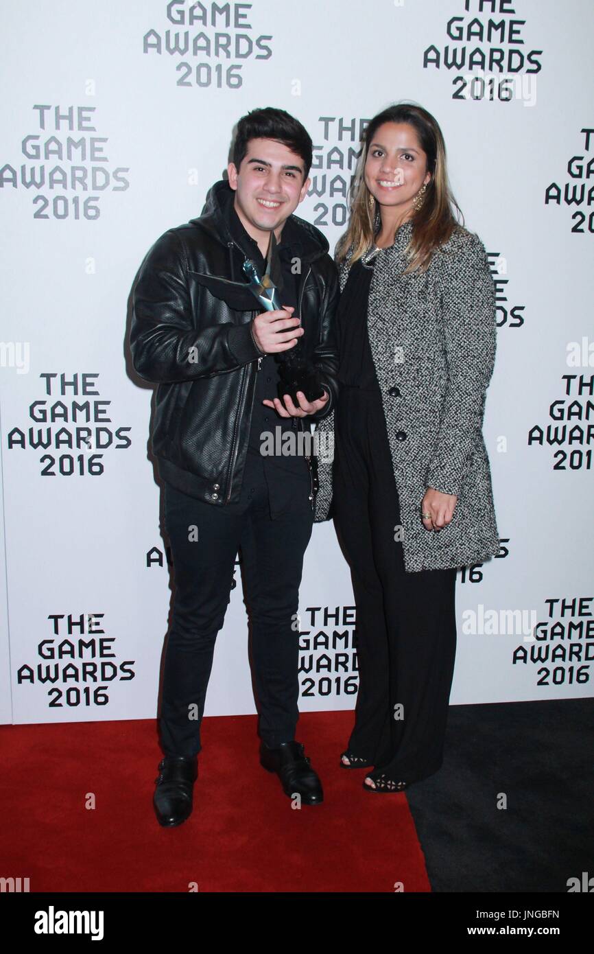 Marcelo David, Camila Pompei 12/01/2016 The Game Awards at the ...