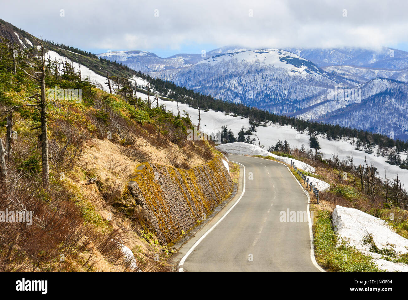 100 mountains of japan hi-res stock photography and images - Alamy
