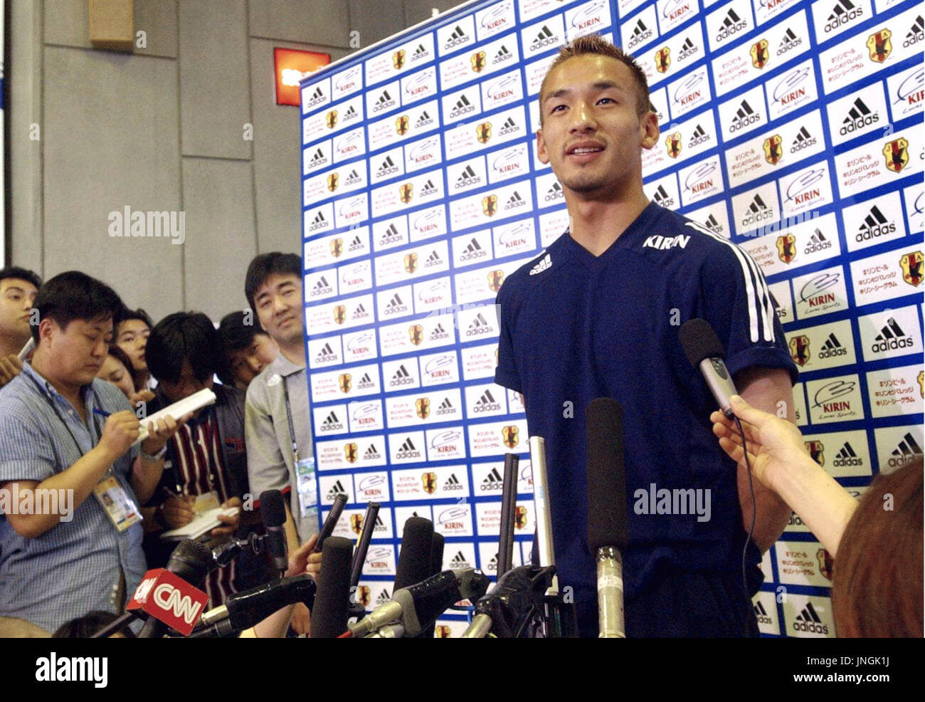 MORI, Japan - Japan midfielder Hidetoshi Nakata speaks about the World ...