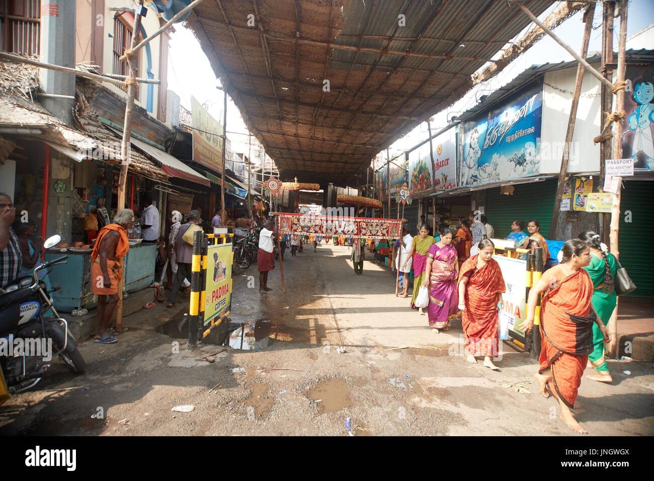 A South Indian Temple Gate or Gopuram, Sculptured columns of the Sri ...