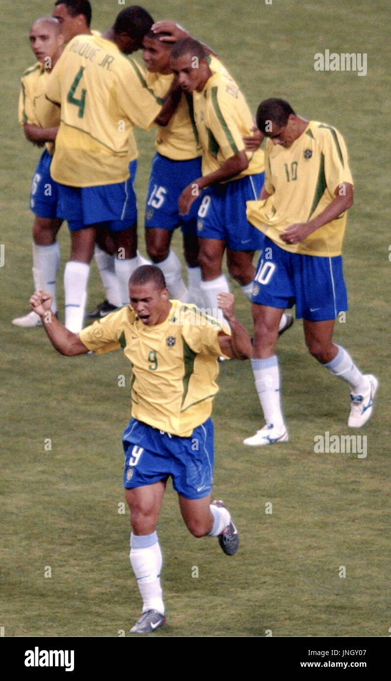 KOBE, Japan - Ronaldo jubilant after scoring the second goal for Brazil ...