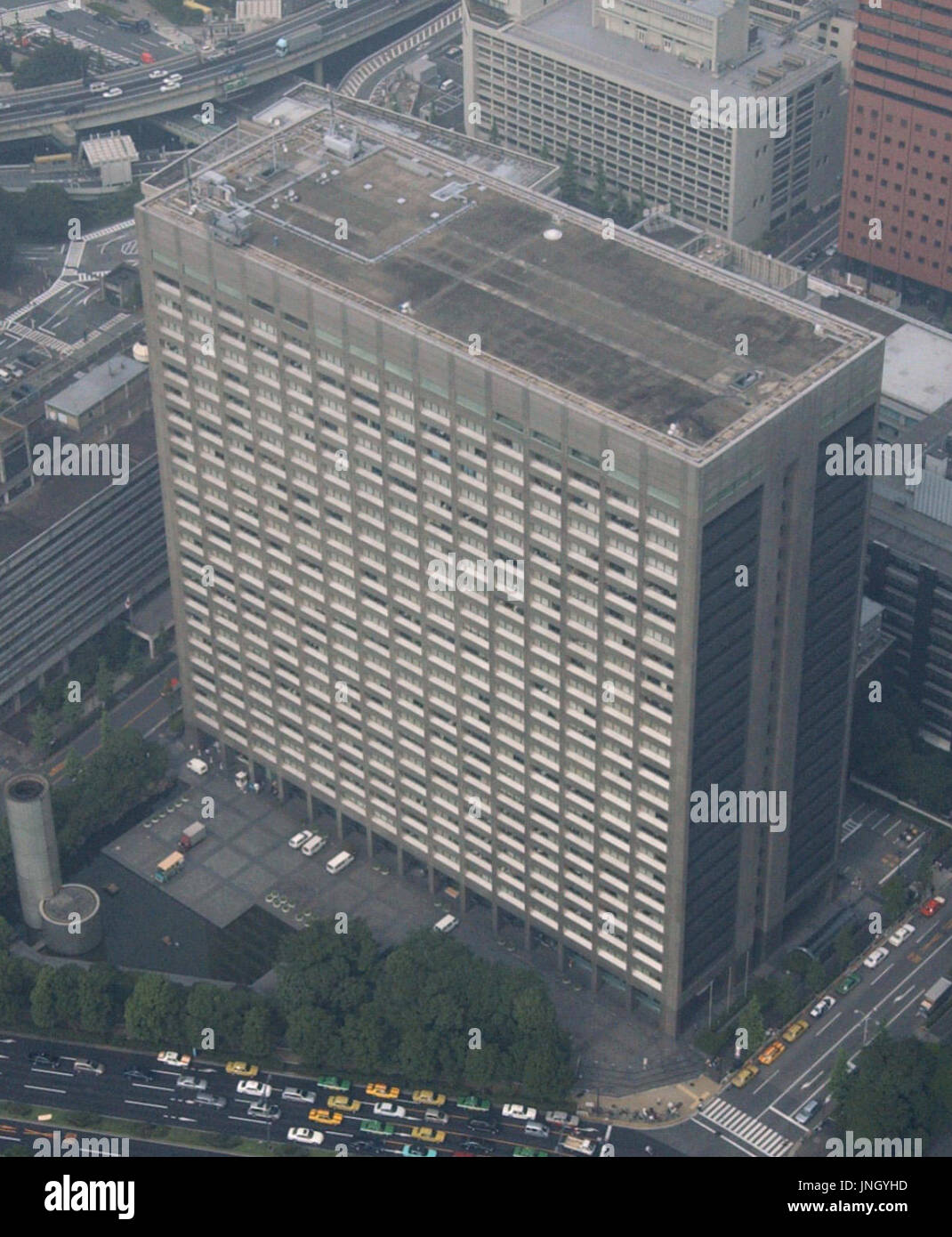 TOKYO, Japan - Photo shows the Tokyo head office of Mitsui & Co. Senior ...