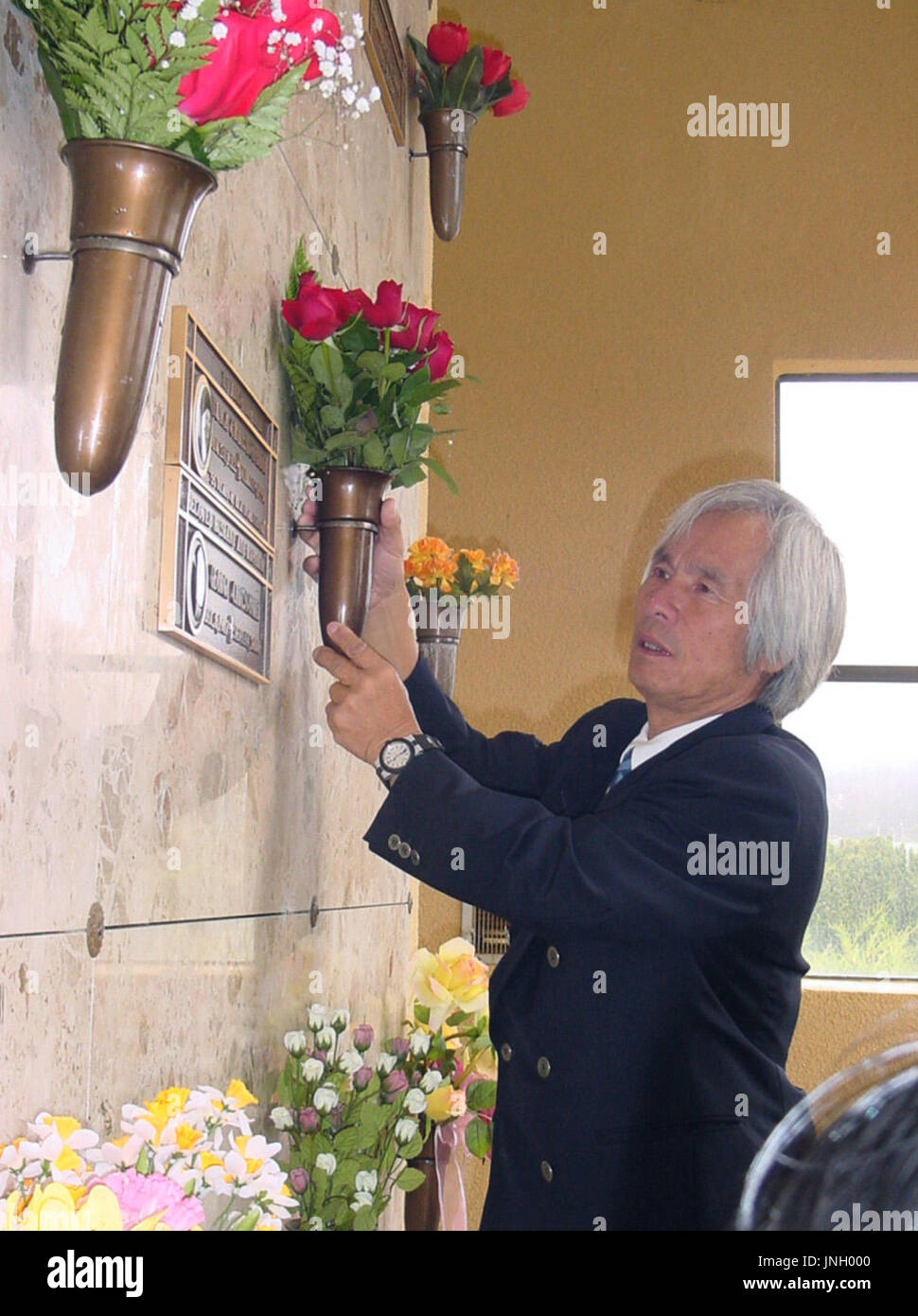 SAN FRANCISCO, United States - Japanese yachtsman Kenichi Horie offers ...