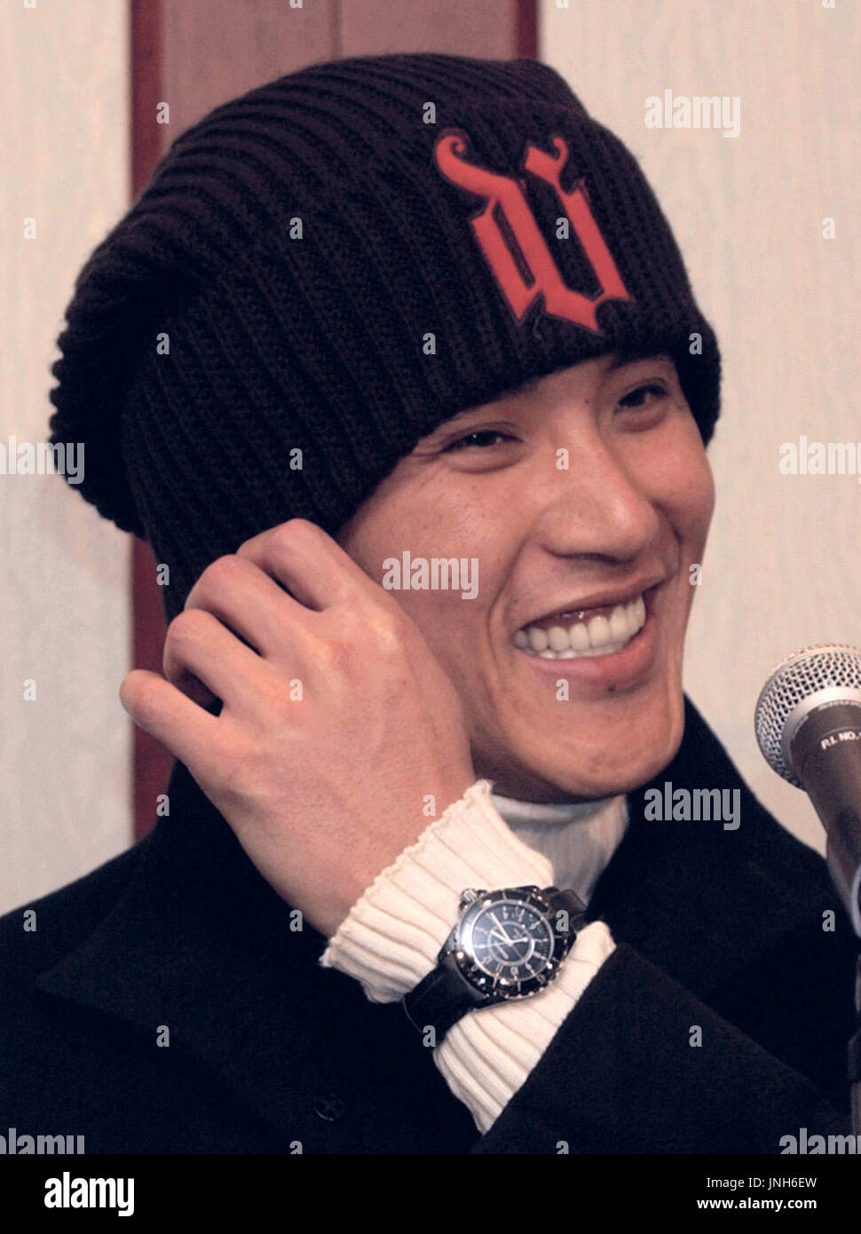 TOKYO, Japan - San Francisco Giants outfielder Tsuyoshi Shinjo, who ...