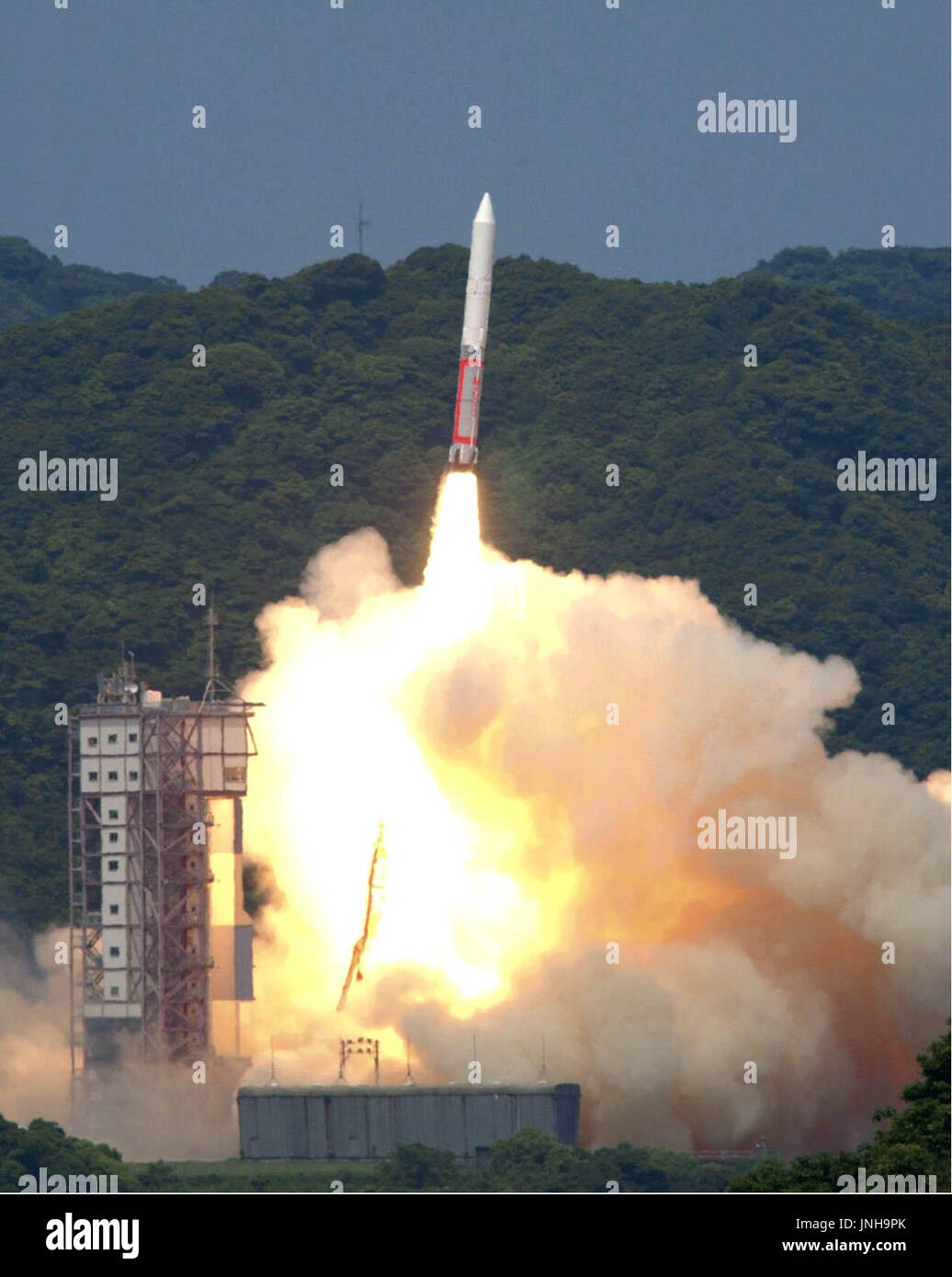 UCHINOURA, Japan - A Japanese M-5 rocket carrying the world's first ...