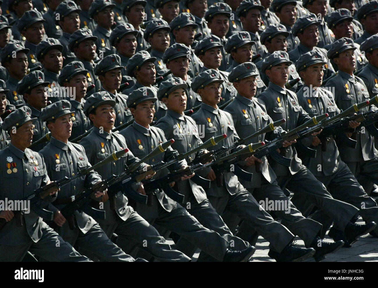 TOKYO, Japan - Soldiers on parade at ceremonies marking the 70th ...