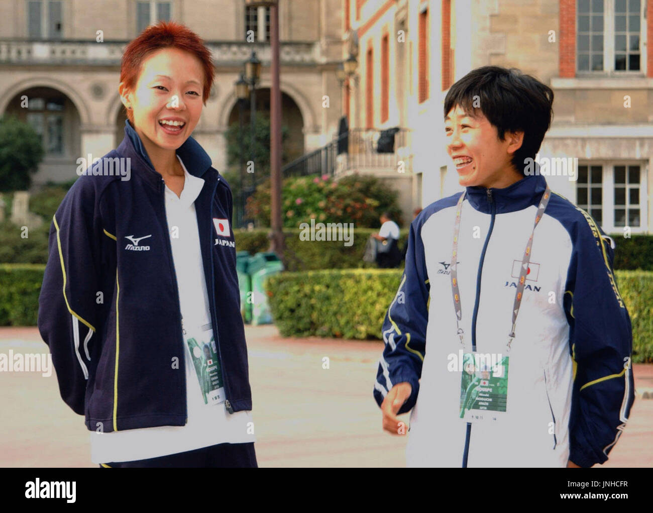 PARIS, Sept. 1 Kyodo - Masako Chiba (L) and Mizuki Noguchi - Masako ...