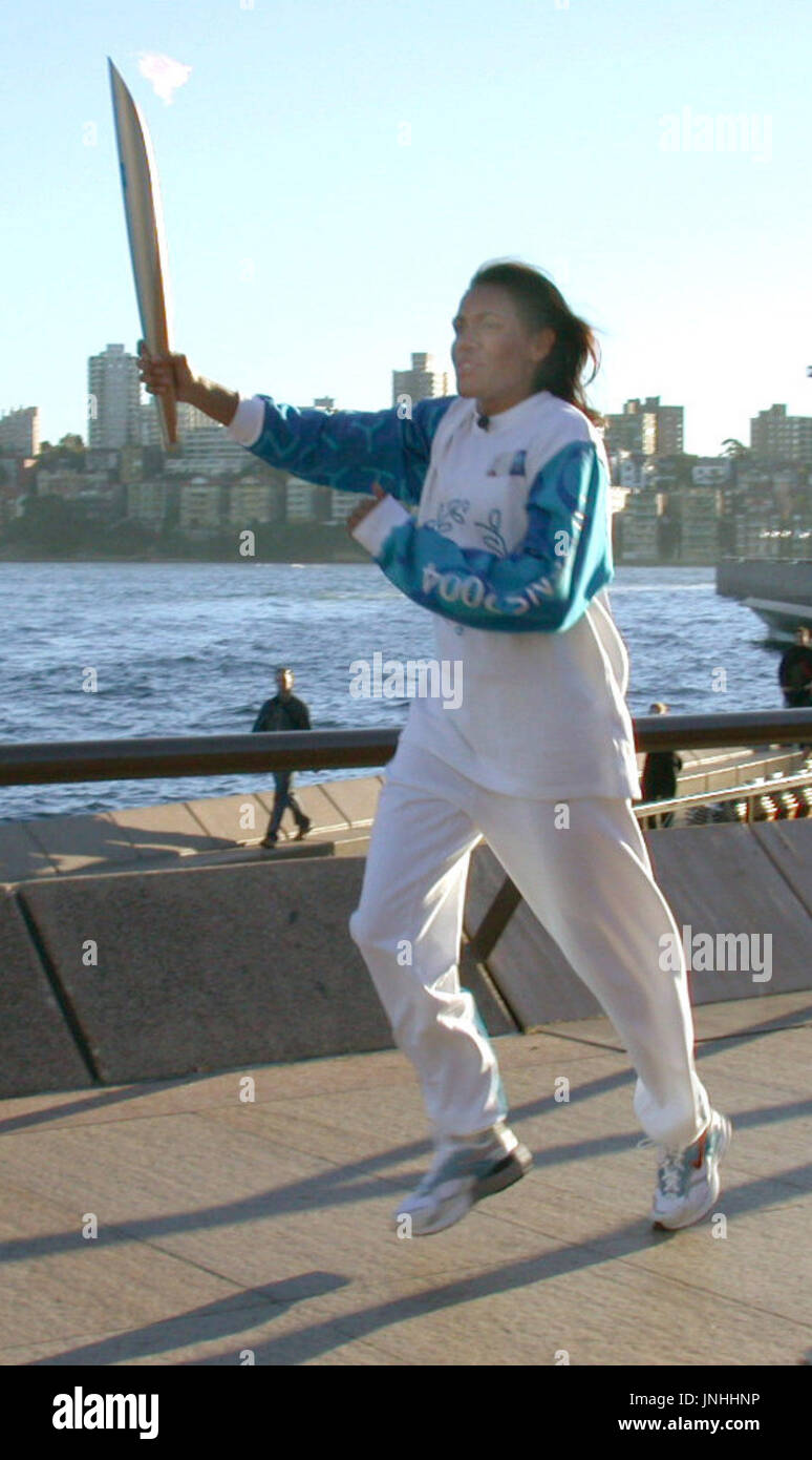 SYDNEY, Australia - Cathy Freeman, the Olympic women's 400-meter ...