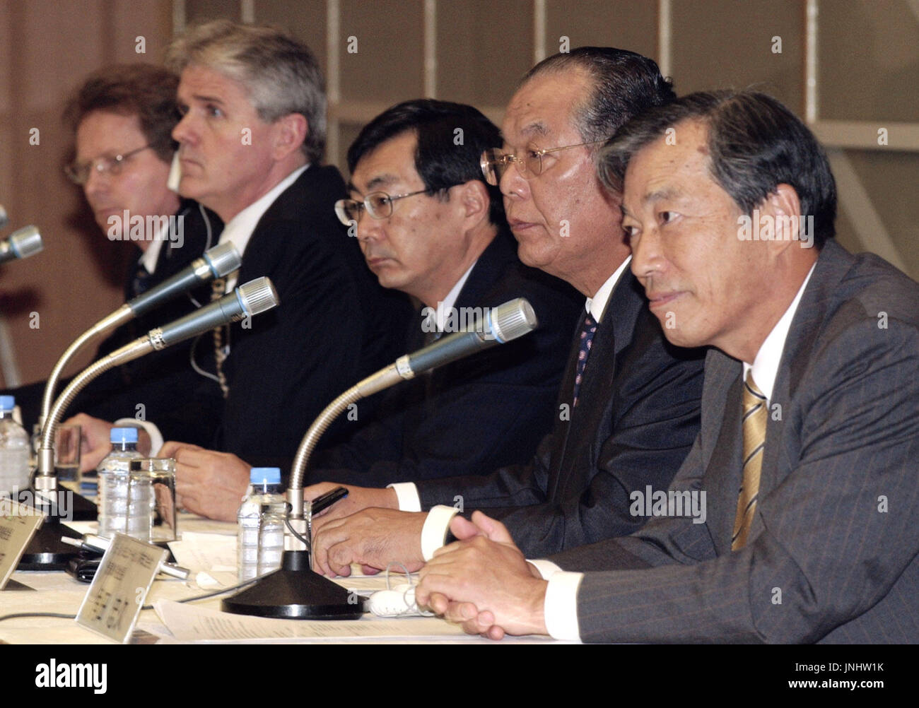 TOKYO, Japan - The presidents of five telecommunications carriers ...