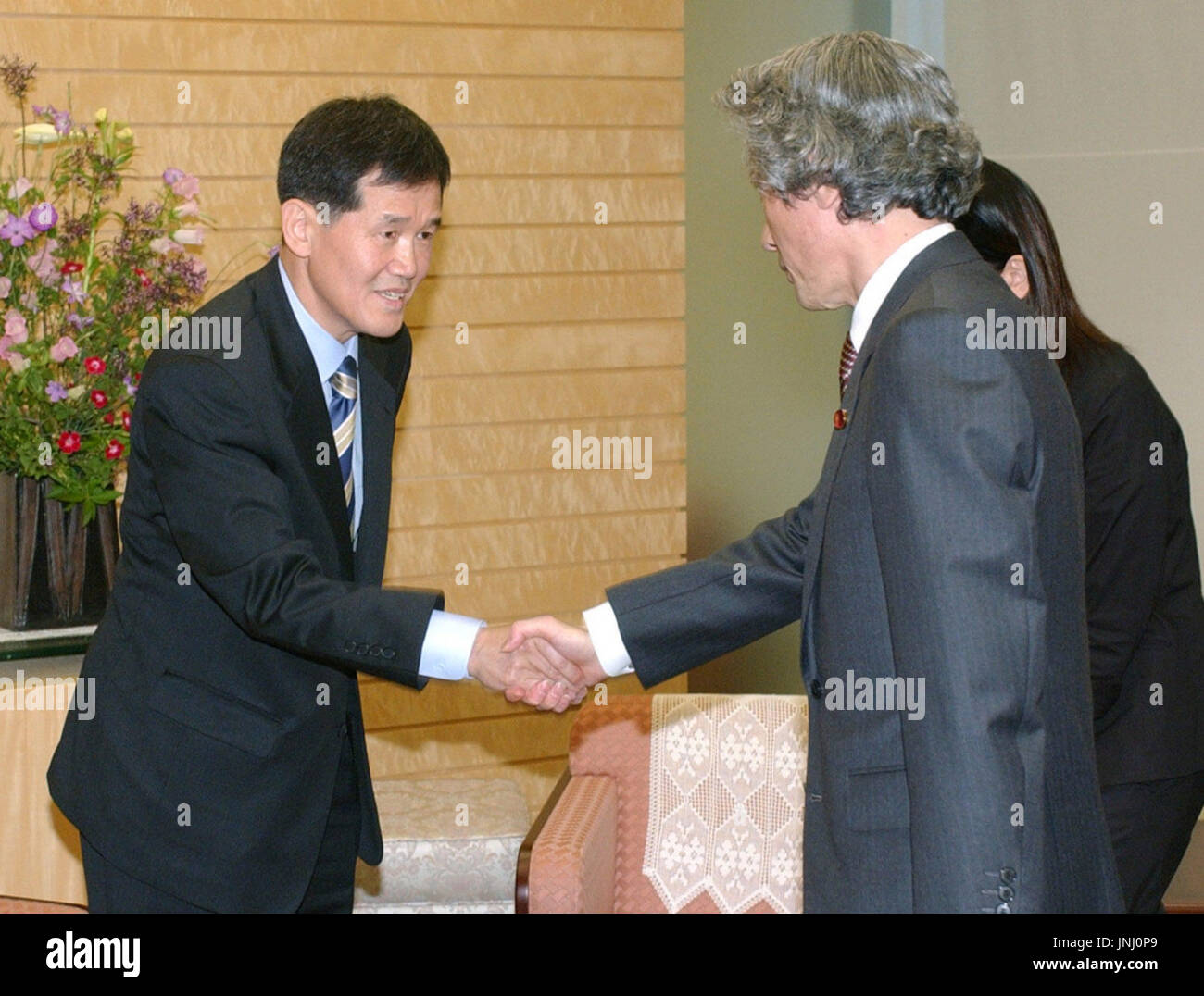 TOKYO, Japan - Chang Young Sup (L), president-publisher of South Korea ...