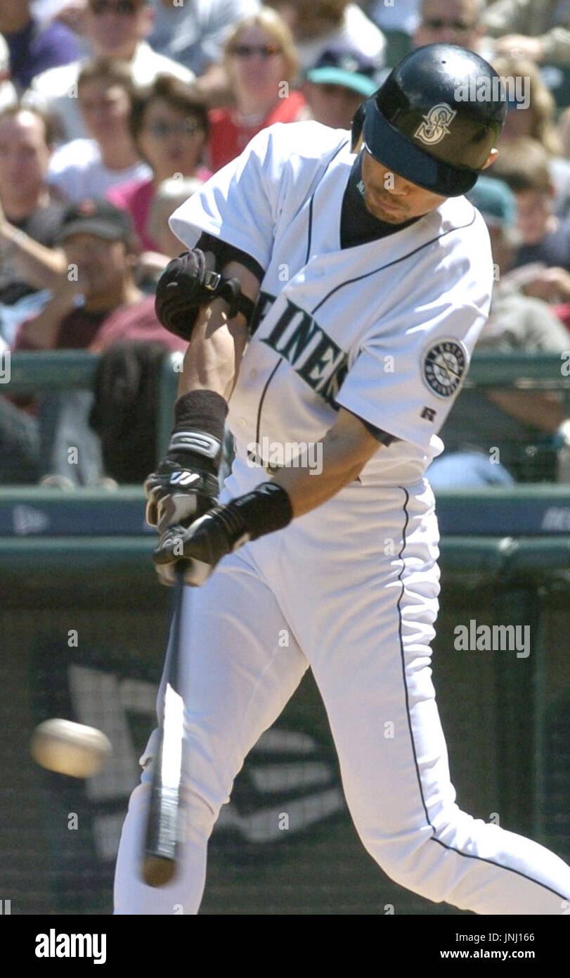 SEATTLE, United States - Seattle Mariners right-fielder Ichiro Suzuki ...