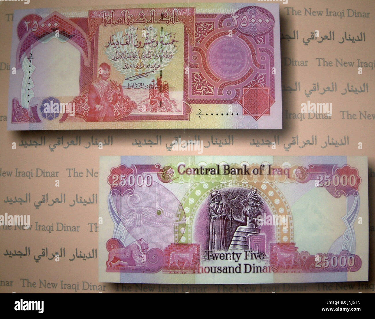 BAGHDAD, Iraq - Iraq's central bank unveiled new notes on Oct. 4 ...