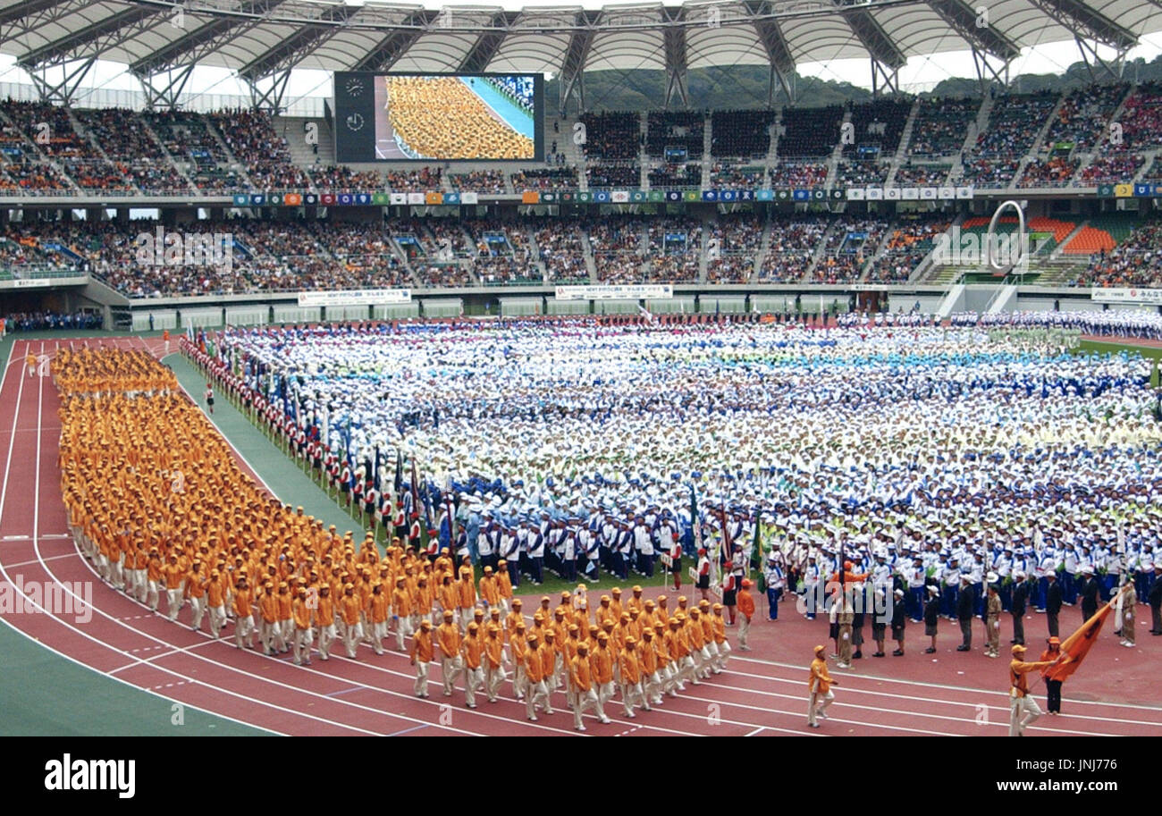 FUKUROI, Japan - Some 20,000 athletes and officials from 47 prefectures ...