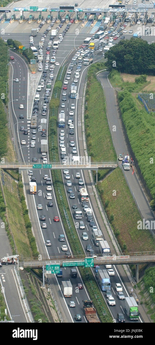 HACHIOJI, Japan - The left-side lanes bound for Nagoya from Tokyo are ...