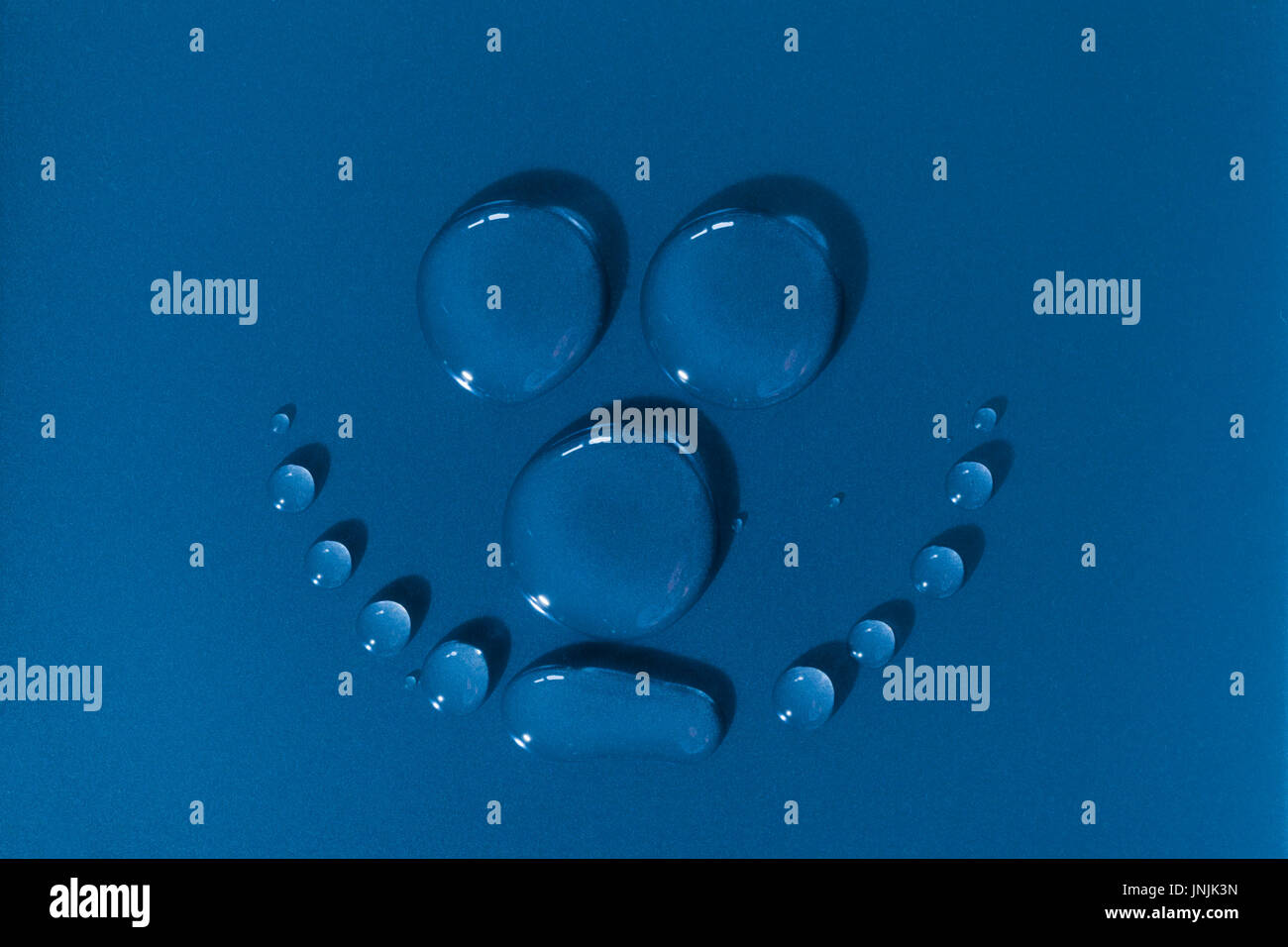 Smile at water hi-res stock photography and images - Alamy