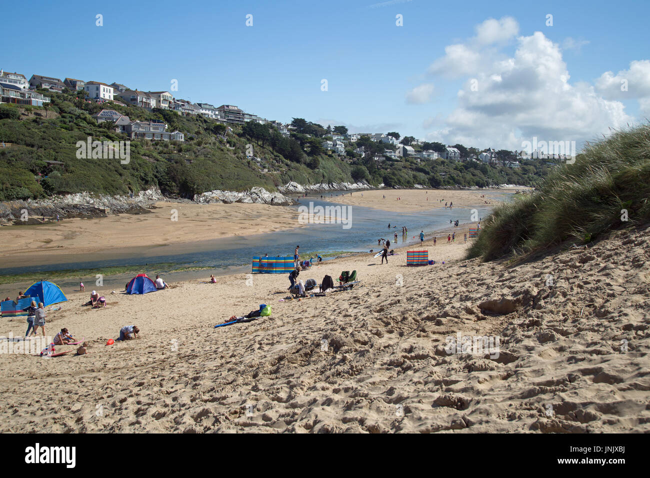 Beach with random people hi-res stock photography and images - Alamy