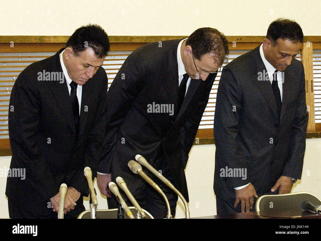 NEMURO, Japan - Doron Goder (C), president of Israeli shipping firm Zim ...