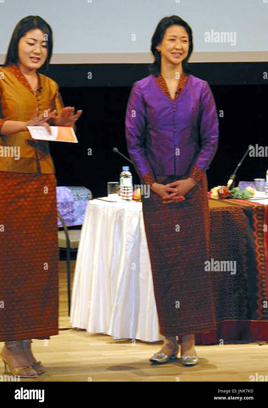 NAGAKUTE, Japan - Japanese actress Misako Konno (R), clad in ...