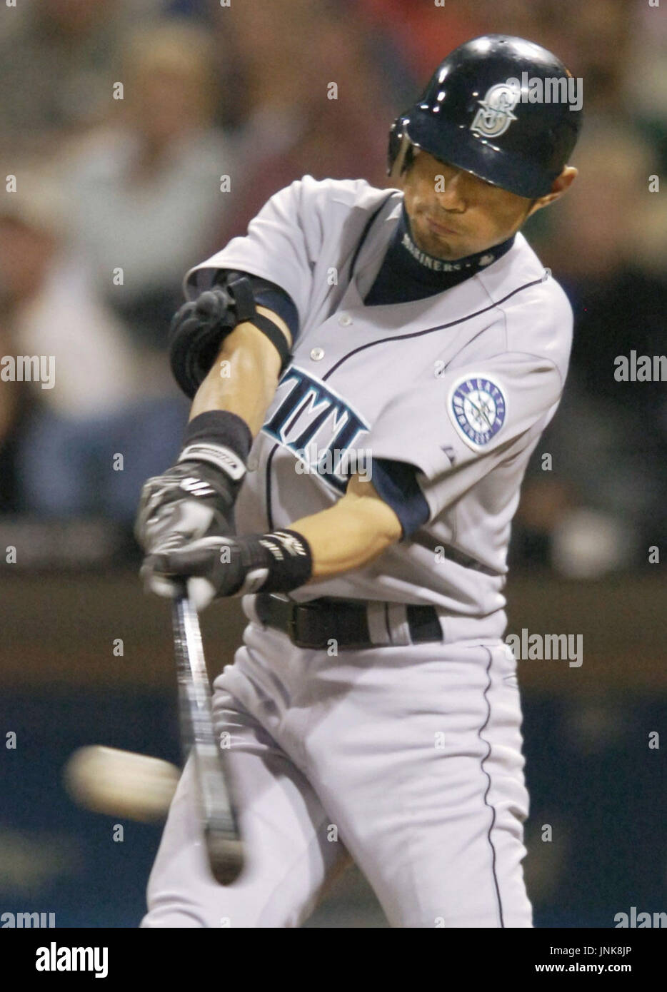 SAN DIEGO, United States - Seattle Mariners outfielder Ichiro Suzuki ...