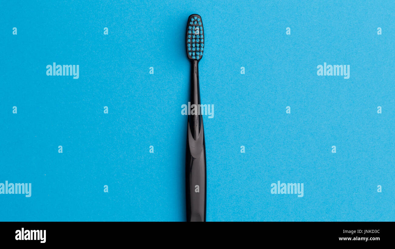 Toothbrush blue hi-res stock photography and images - Alamy