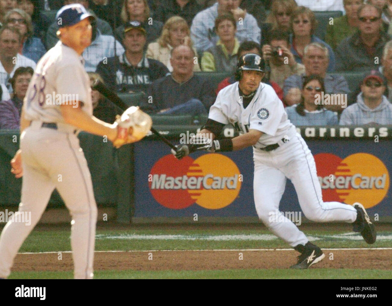 SEATTLE, United States - Seattle Mariners outfielder Ichiro Suzuki hits ...