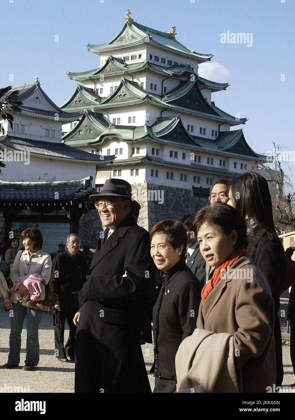 NAGOYA, Japan - Former Taiwan President Lee Teng-hui and his wife Tseng ...