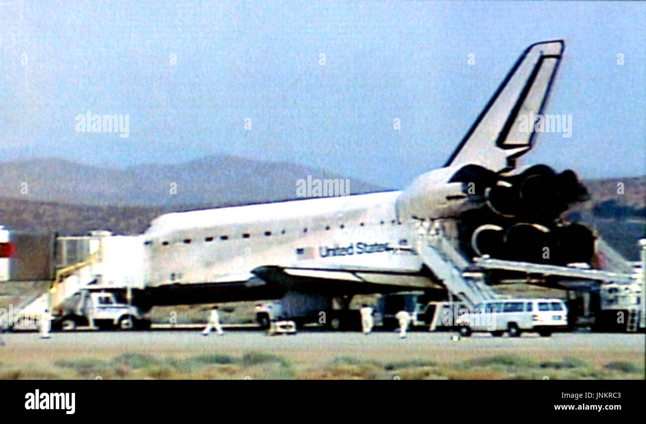 EDWARDS AIR FORCE BASE, United States - NASA television shows the U.S ...