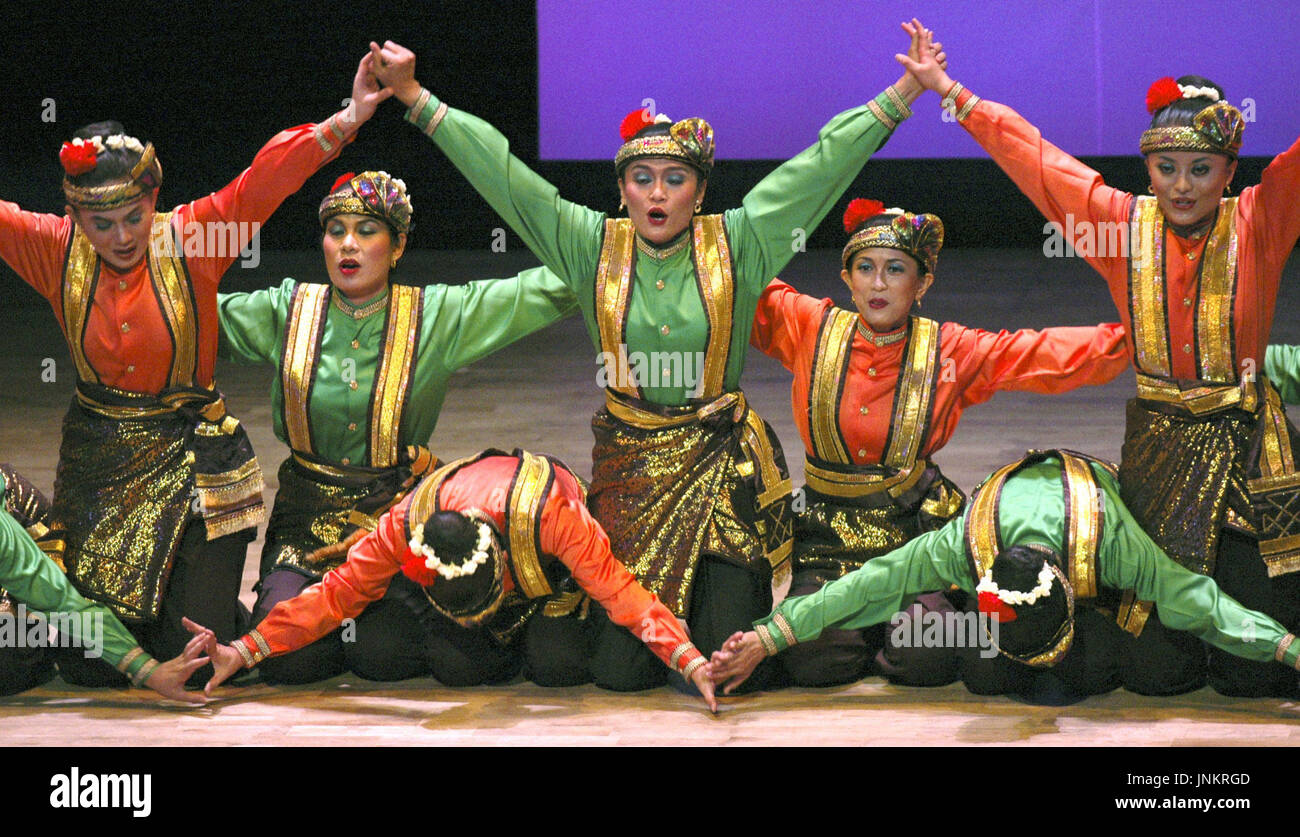 NAGAKUTE, Japan - Traditional folk dance performances are featured during Indonesia's national ...
