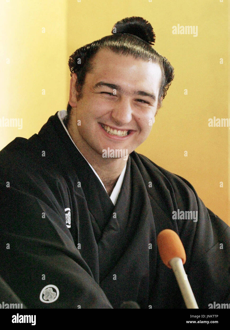 FUKUOKA, Japan - Bulgarian sumo wrestler Kotooshu smiles during a press ...