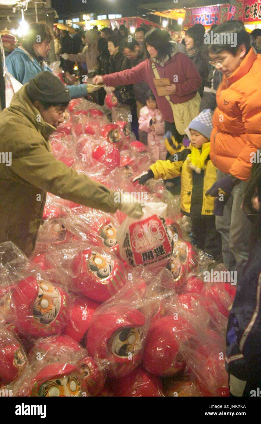 TAKASAKI, Japan - The annual New Year's Dharma doll market opens in ...