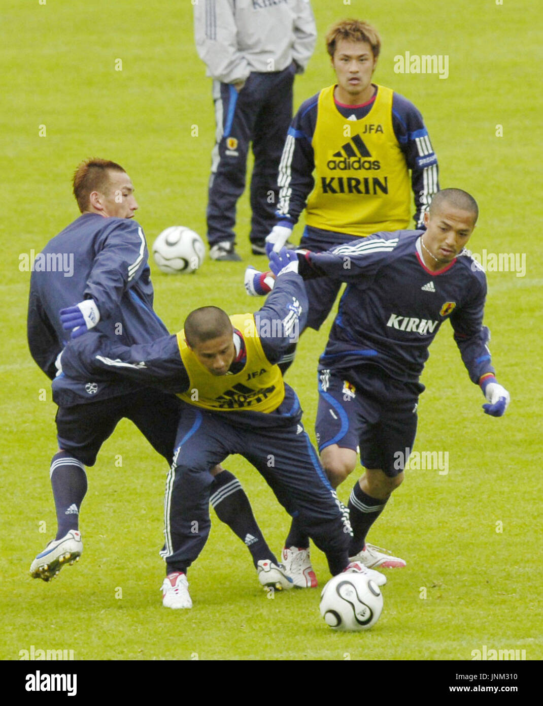 BONN, Germany - (From L to R, front) Hidetoshi Nakata, Keisuke Tsuboi, Shinji Ono, and (back ...