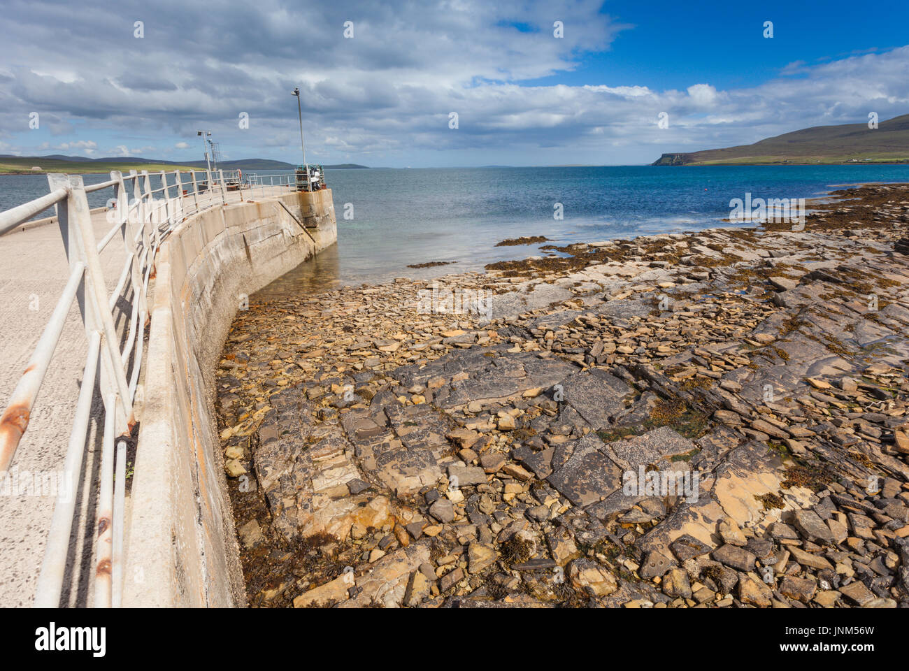 Rock ferry jetty hi-res stock photography and images - Alamy