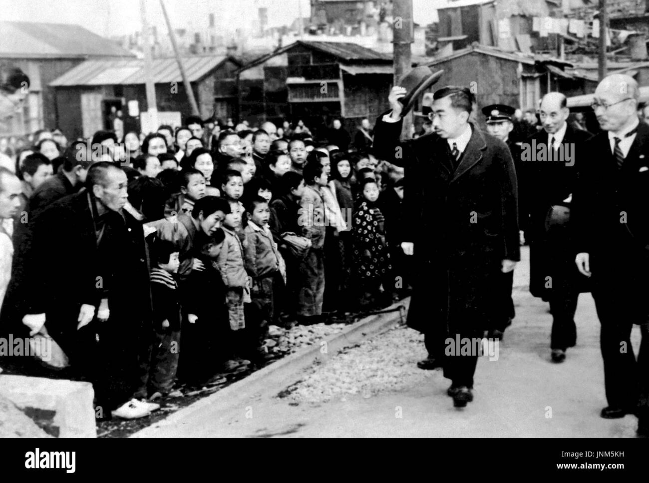 TOKYO, Japan - Japanese Emperor Hirohito responds to greetings from ...