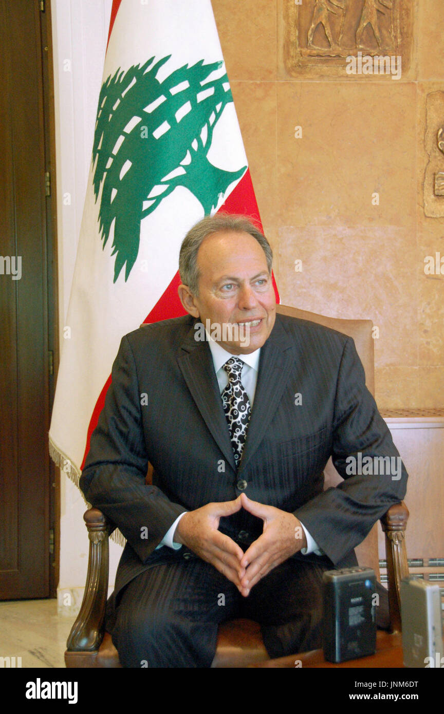 BEIRUT, Lebanon - Lebanese President Emile Lahoud speaks in an ...