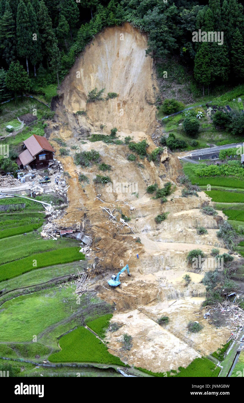 MATSUE, Japan - Houses were washed away by mudslides triggered by heavy ...